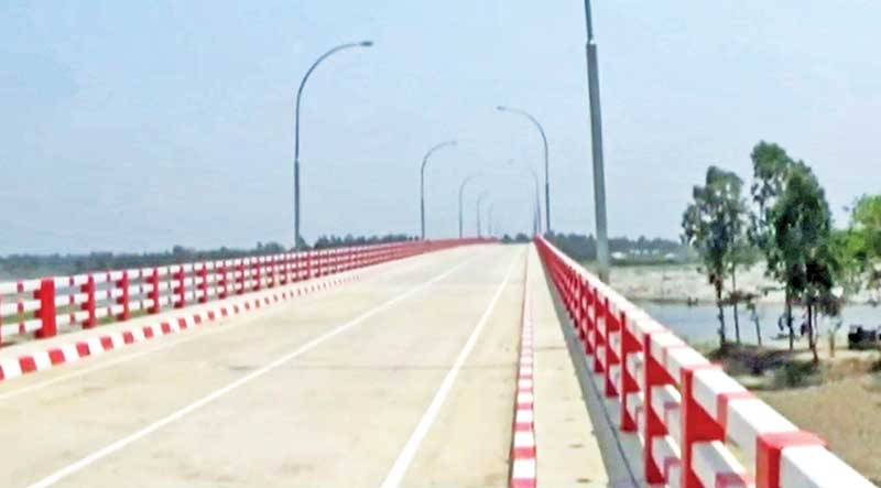 Two new bridges in two districts